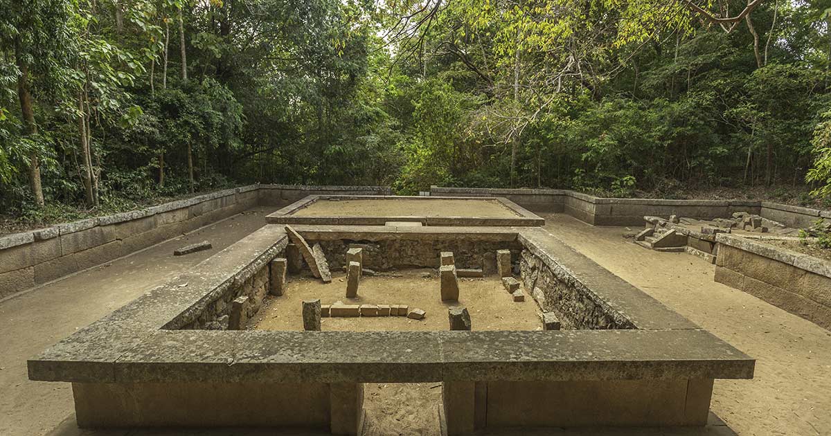 Ritigala Forest Monestary, Places to Visit in Anuradhapura | Adhitya